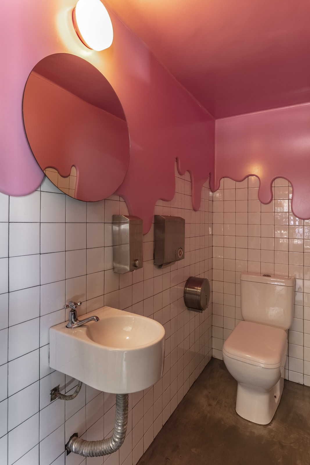 Eme Carranza | Donut Therapy